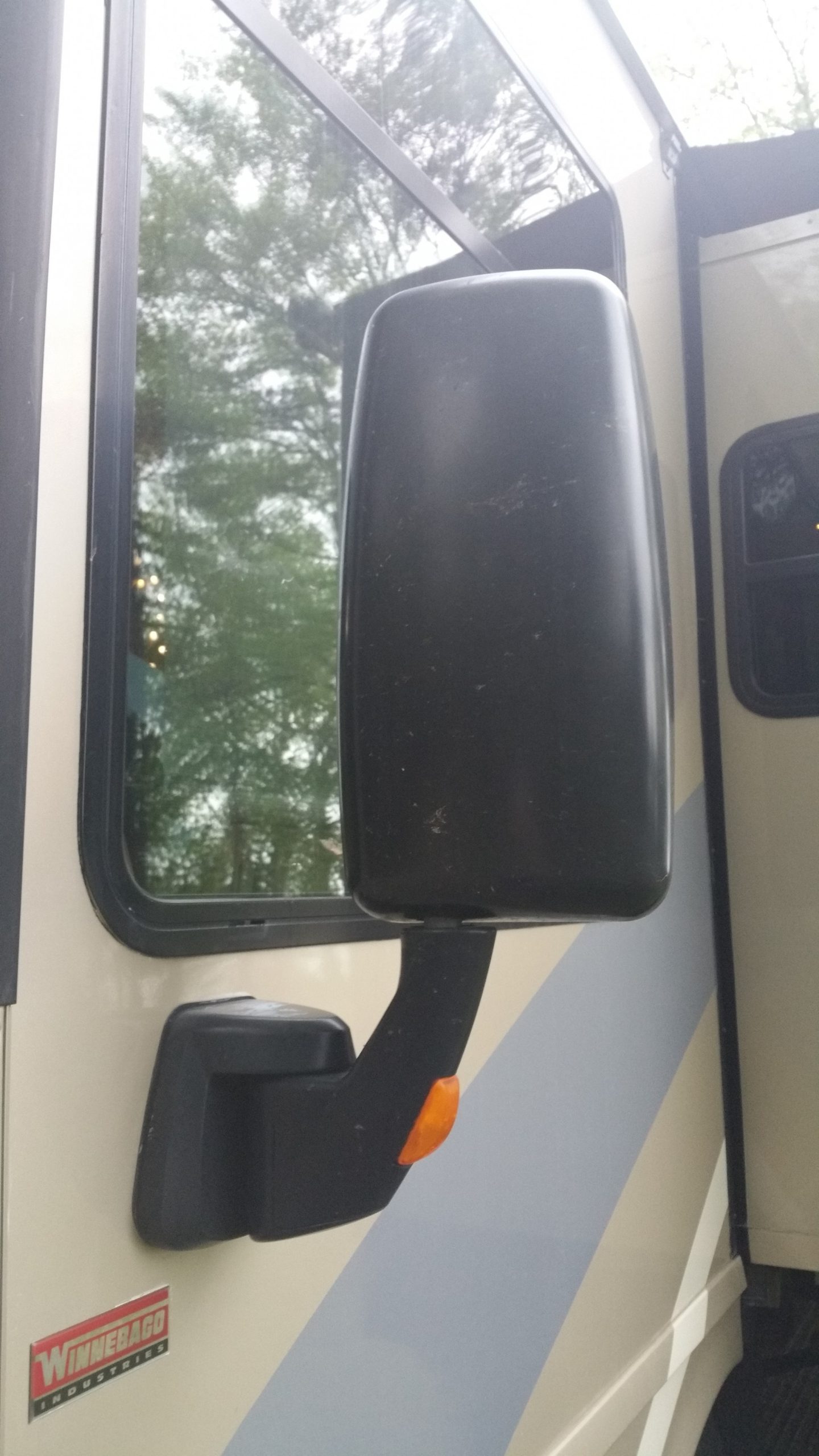 RV Mirrors - How to Find The Cheapest Replacements | RVshare