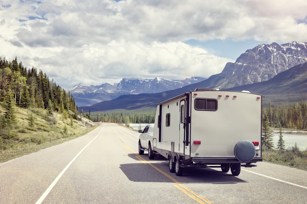 How to Choose an RV Tow Vehicle -­ Read This First! | RVshare