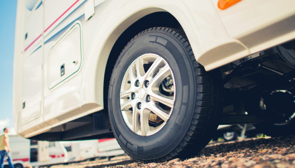 The Complete & Simple RV Preparation Checklist for Spring | RVshare