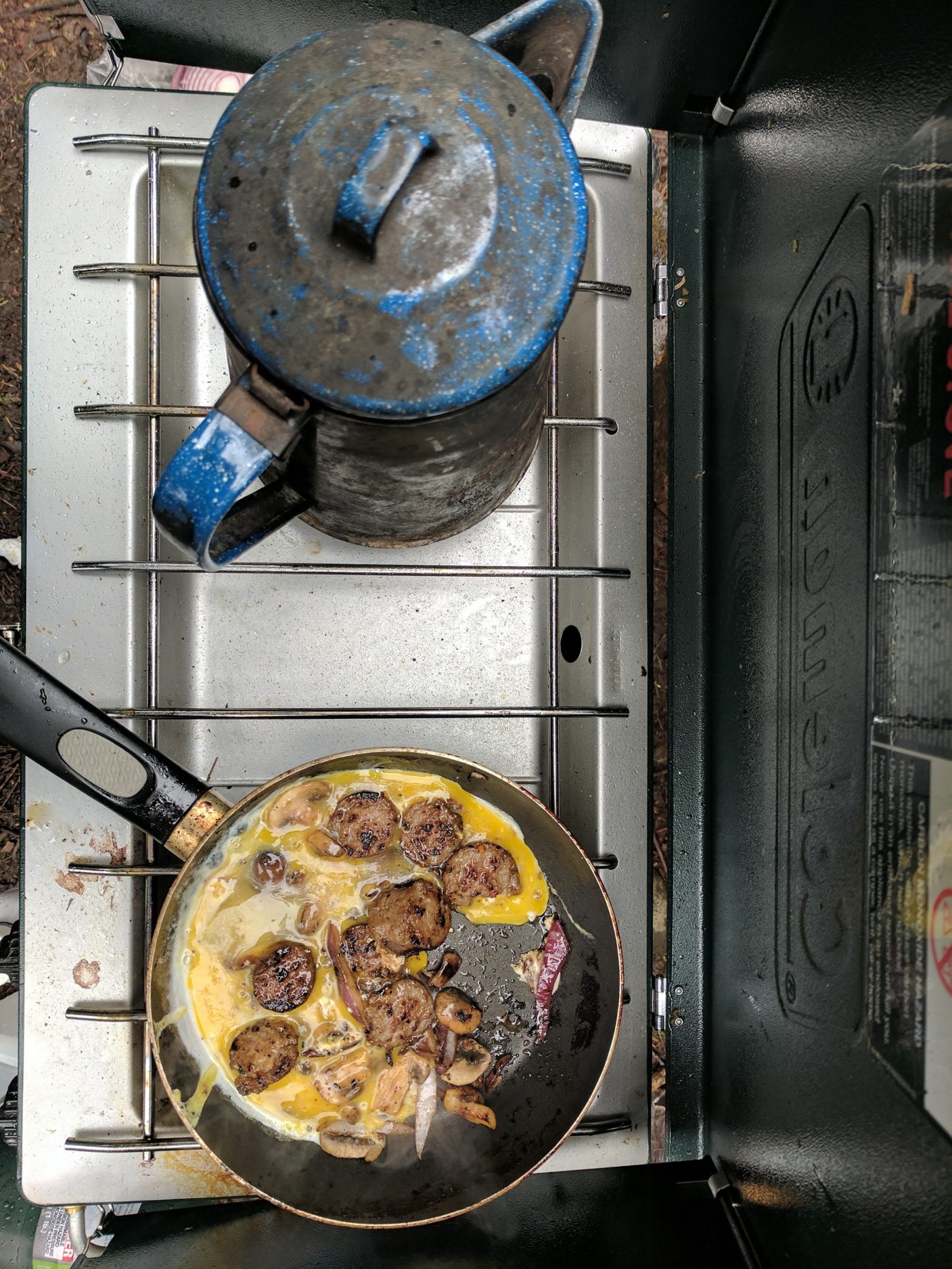 4 Boondock Camping Cooking Tips | RVshare