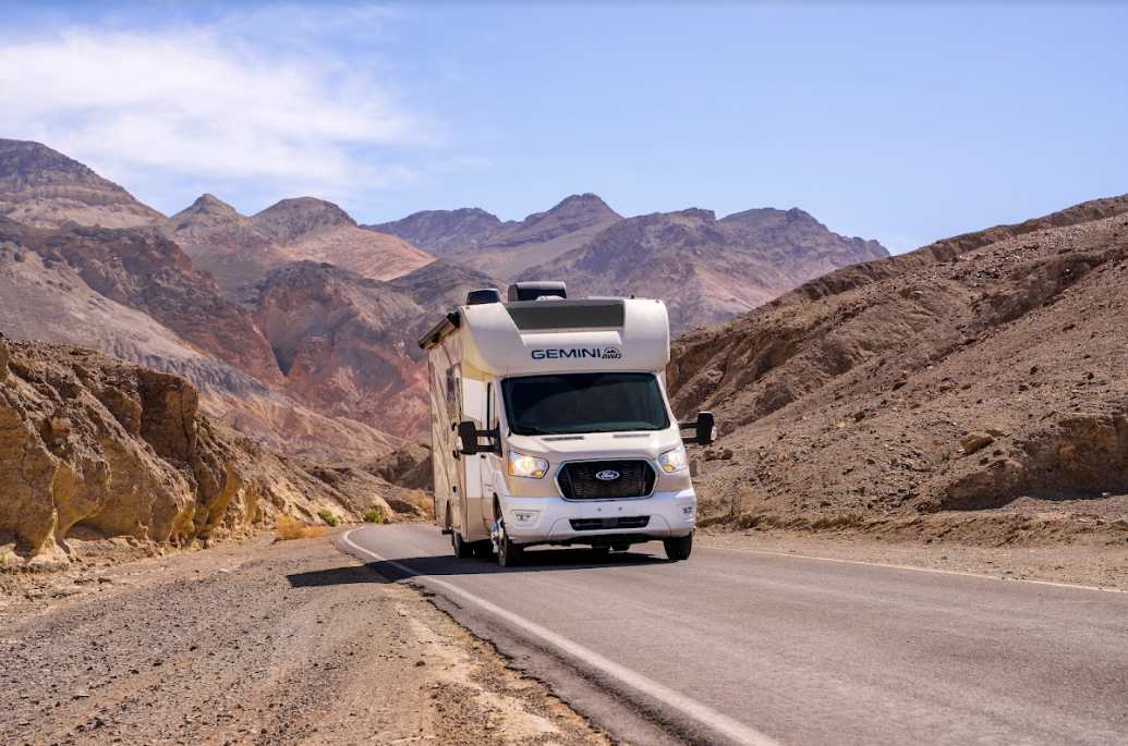 The 17 Best Roads in America - and How to Drive Them Well | RVshare