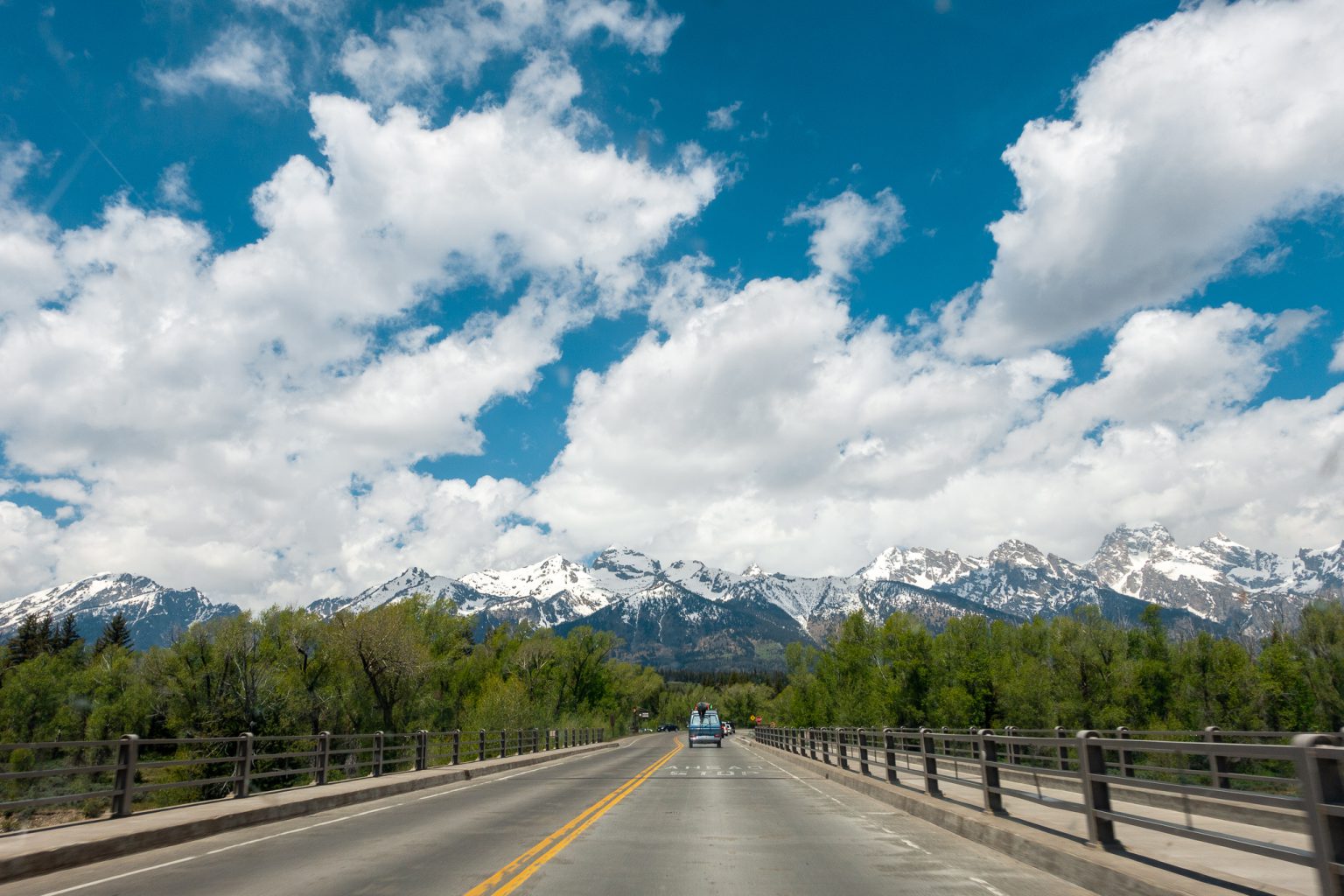 How to Find an RV Camping Spot Near National and State Parks During ...