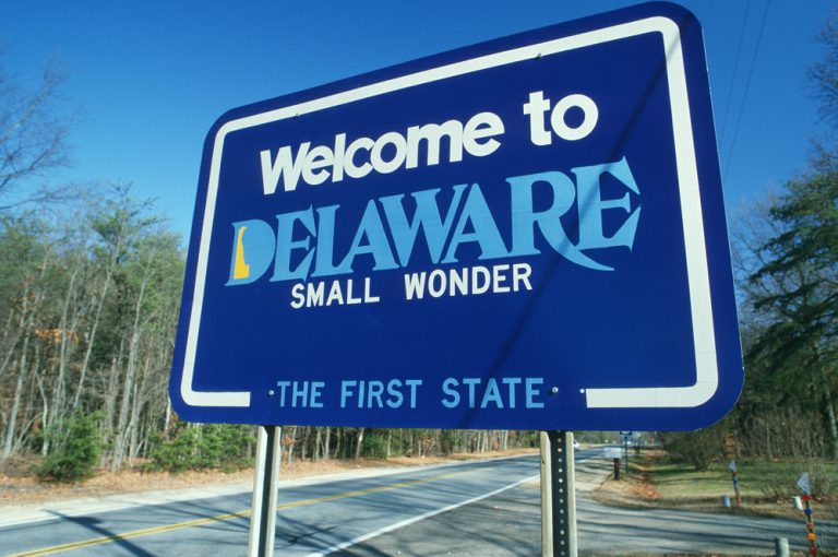 The 10 Best State Welcome Signs - See them All now!