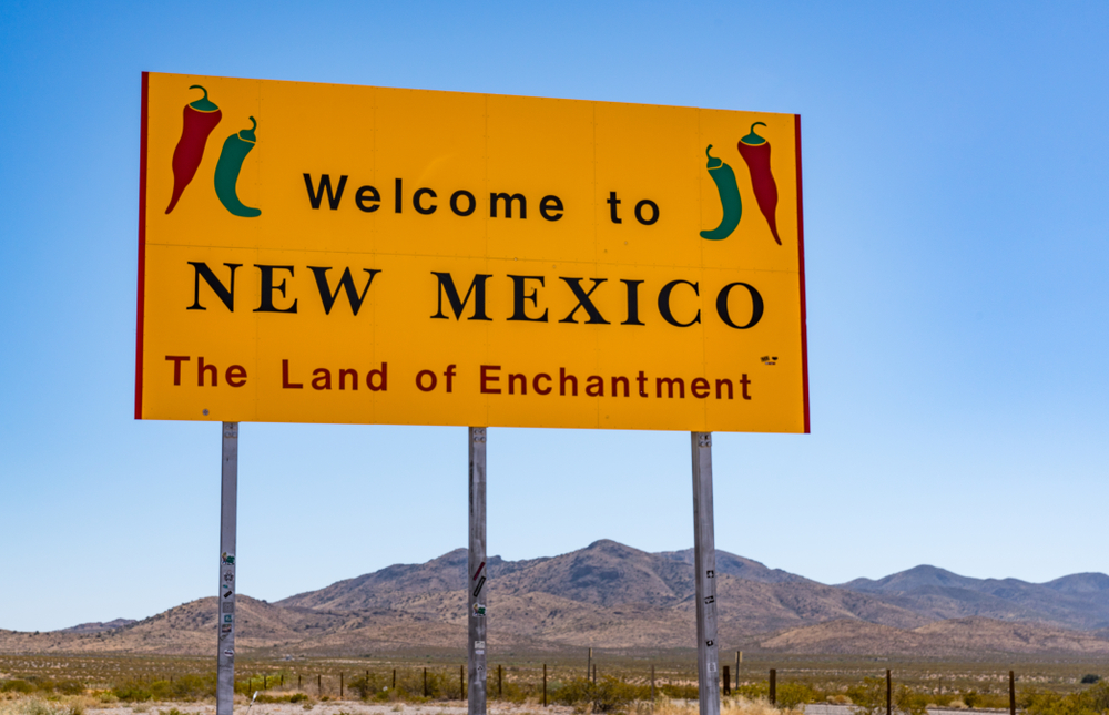The 10 Best State Welcome Signs - See them All now!