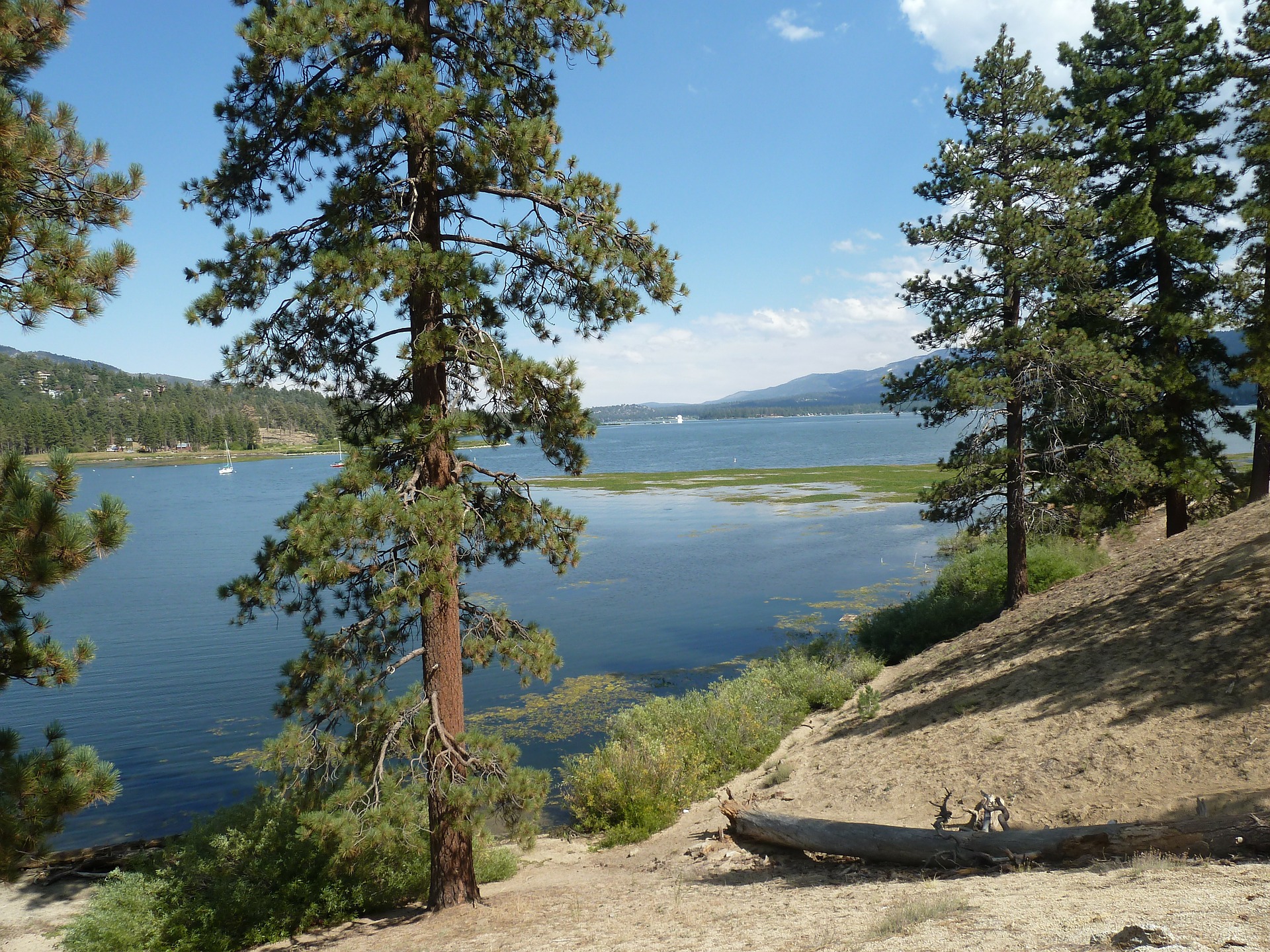 The 13 Best Lake Camping Spots in California | RVshare