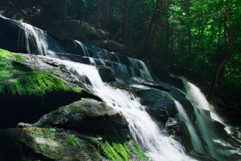 Top 10 Waterfalls in Massachusetts | RVshare
