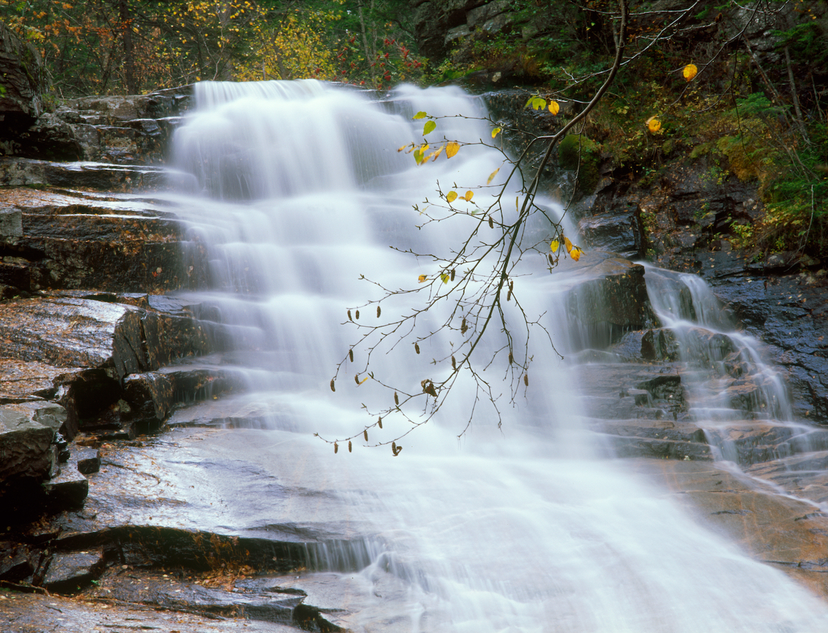 Top 10 Waterfalls in New Hampshire | RVshare