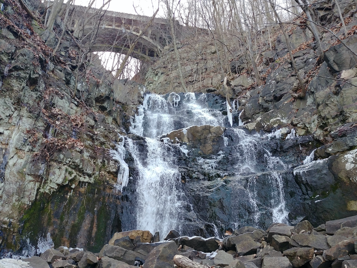 Top 10 Waterfalls in New Jersey | RVshare
